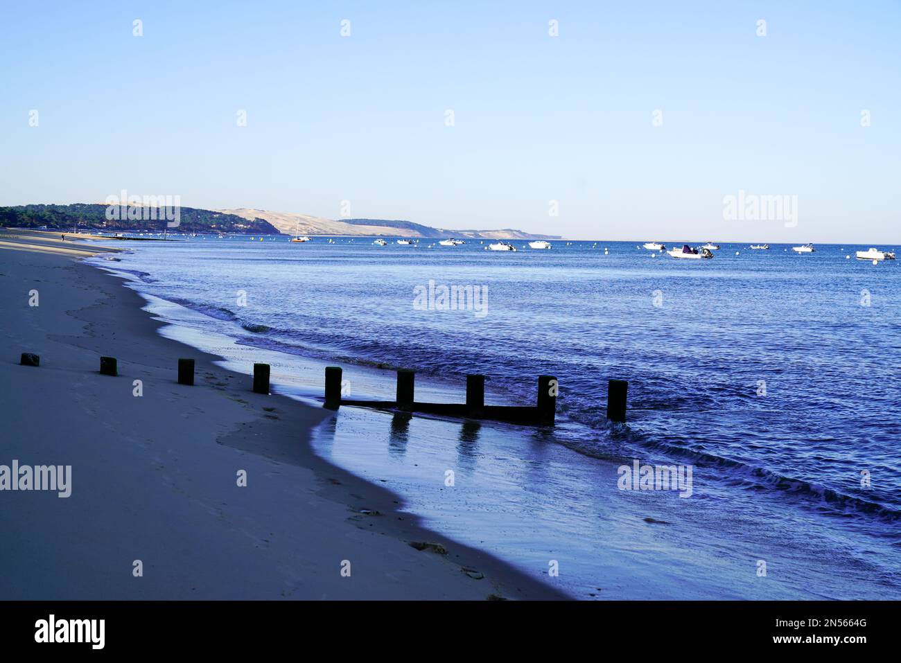 Bassin arcachon village hi-res stock photography and images - Alamy