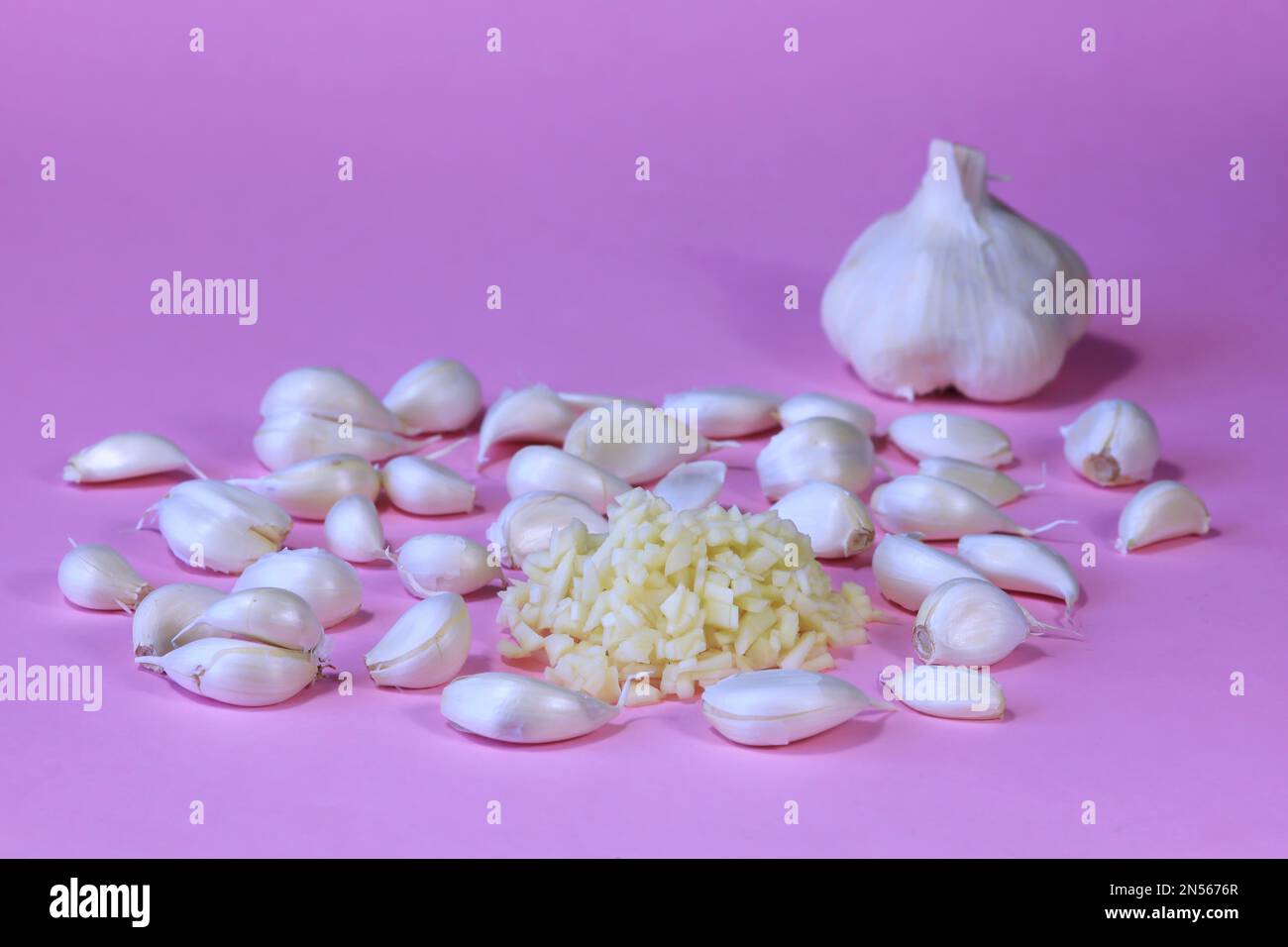 Still Life with Garlic, Germany Stock Photo - Alamy