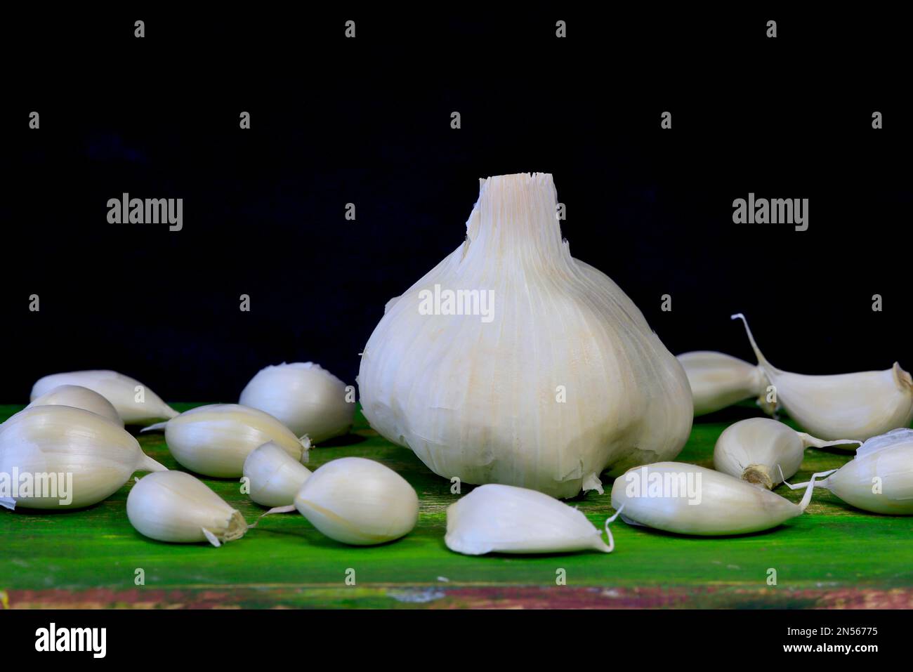 Still Life with Garlic, Germany Stock Photo - Alamy