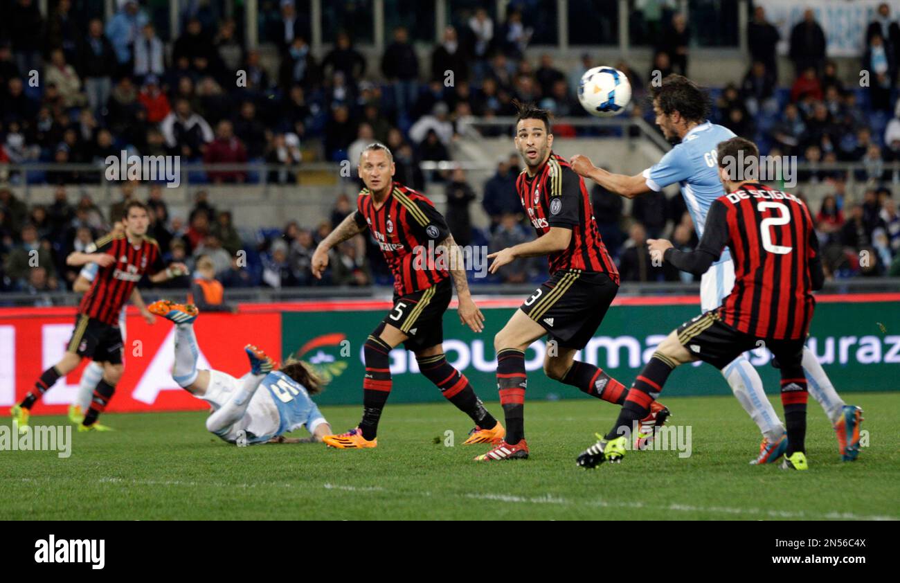 Lazio midfielder Alvaro Gonzalez of Uruguay, second from right, scores ...
