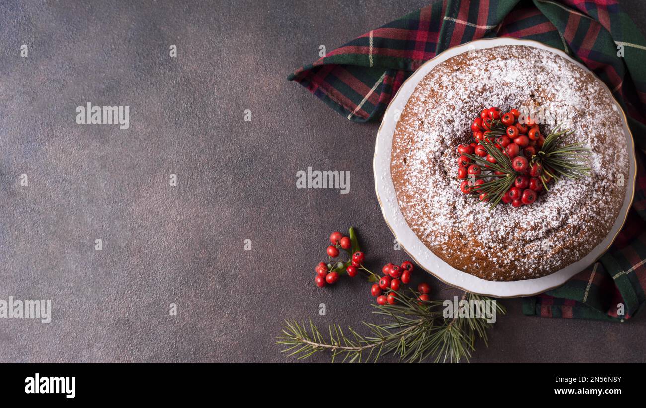 High quality cake hi-res stock photography and images - Alamy