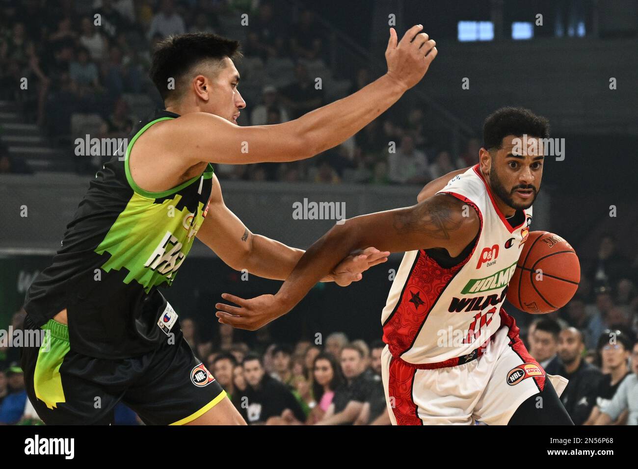 Reuben Te Rangi of the Pheonix (left) and Corey Webster of the Wildcats ...