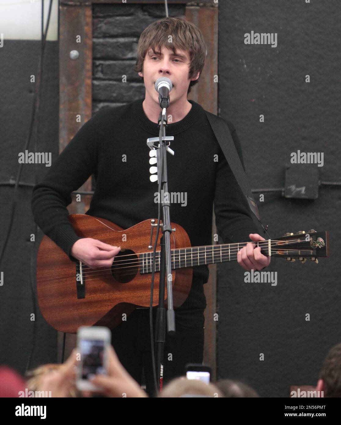Singer-songwriter Jake Bugg visits The Sound Garden Records on Friday ...