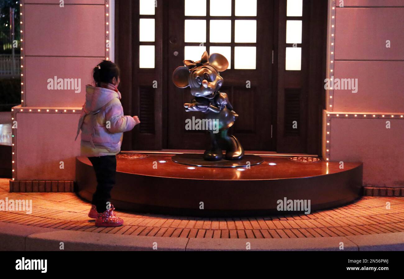 Disney customers hi-res stock photography and images - Alamy