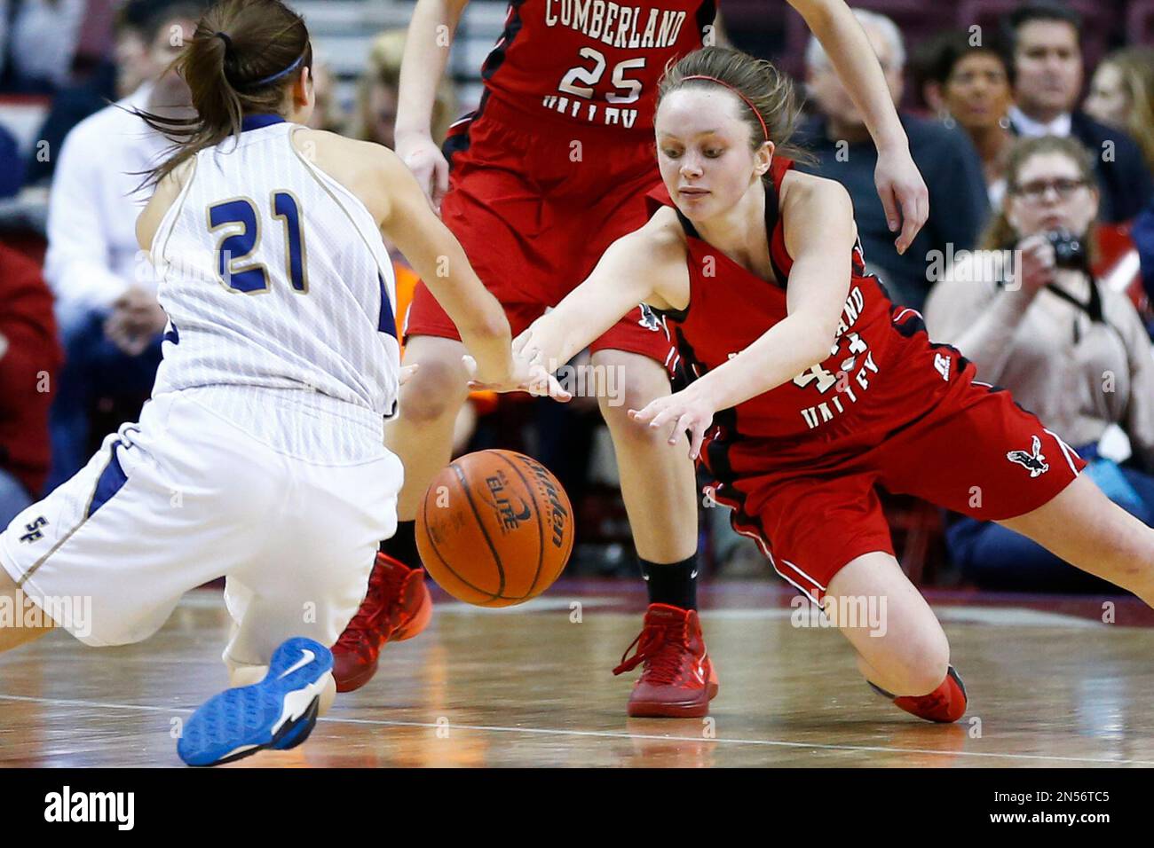 Spring-Ford's Molly Hynes, left, and Cumberland Valley's Katie Jekot ...