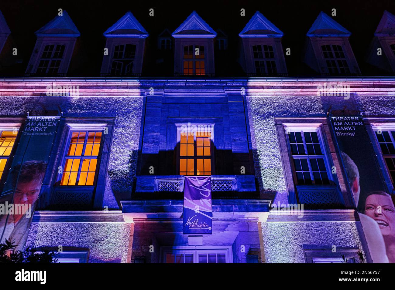 Blue light installation hi-res stock photography and images - Alamy