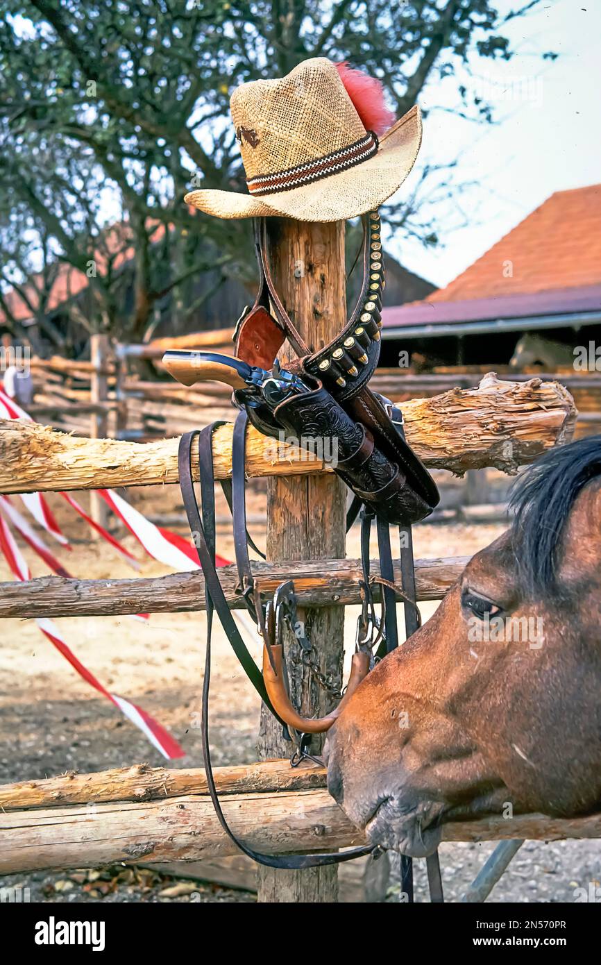 Wyoming horse ranch hi-res stock photography and images - Alamy
