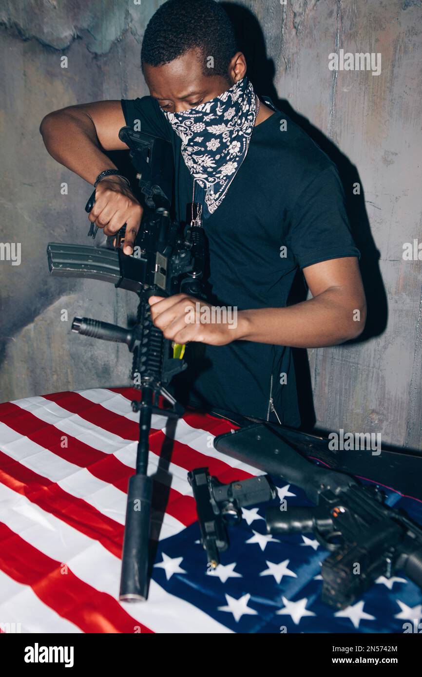 Weapon cleaning hi-res stock photography and images - Alamy