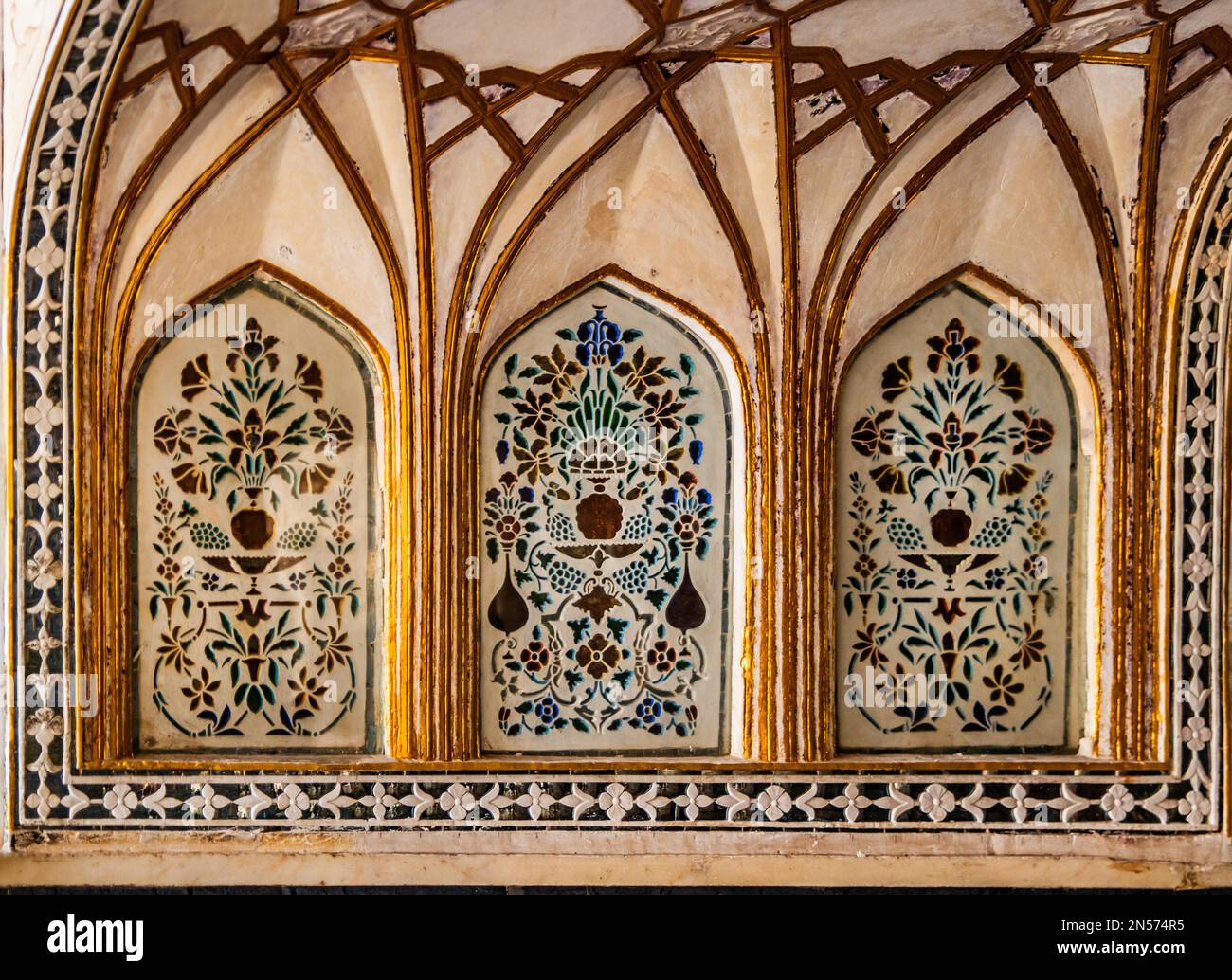 Mirror Palace Sheesh Mahal, Fort Amber, Amber, Rajasthan, India Stock ...