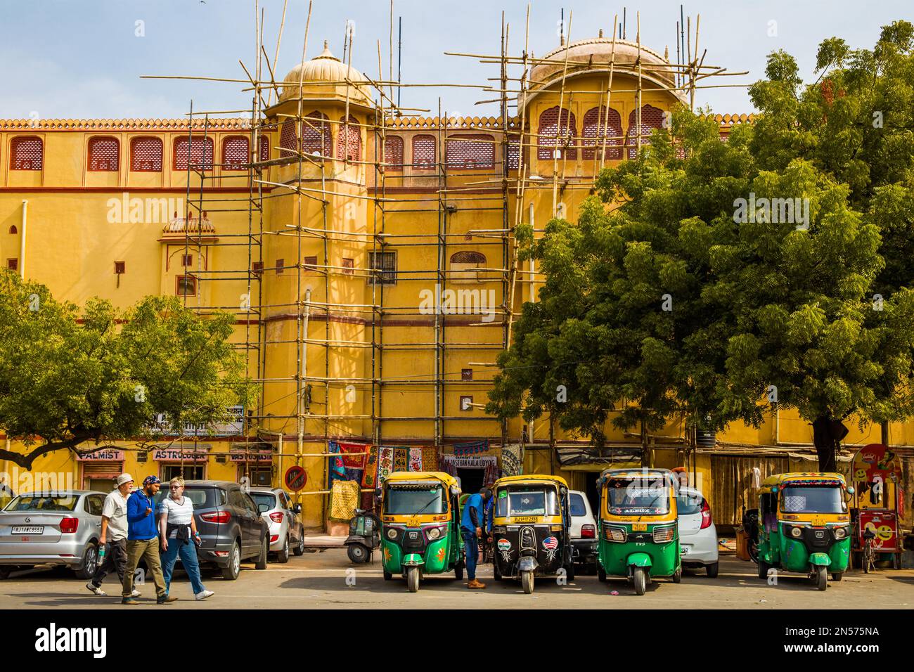 Yellow palace of rajasthan hi-res stock photography and images - Alamy
