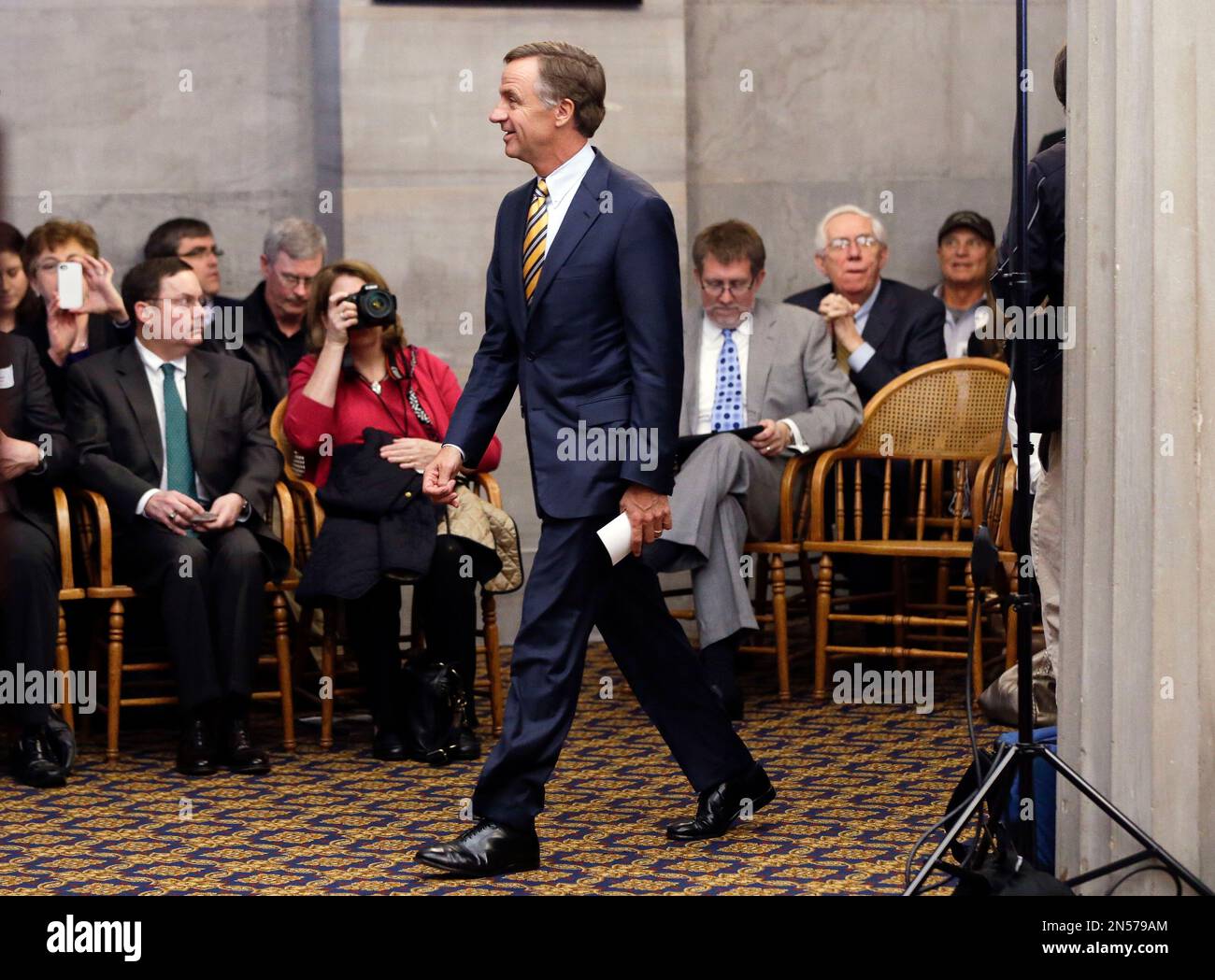 Tennessee Gov. Bill Haslam enters the room to sign a bill to allow ...