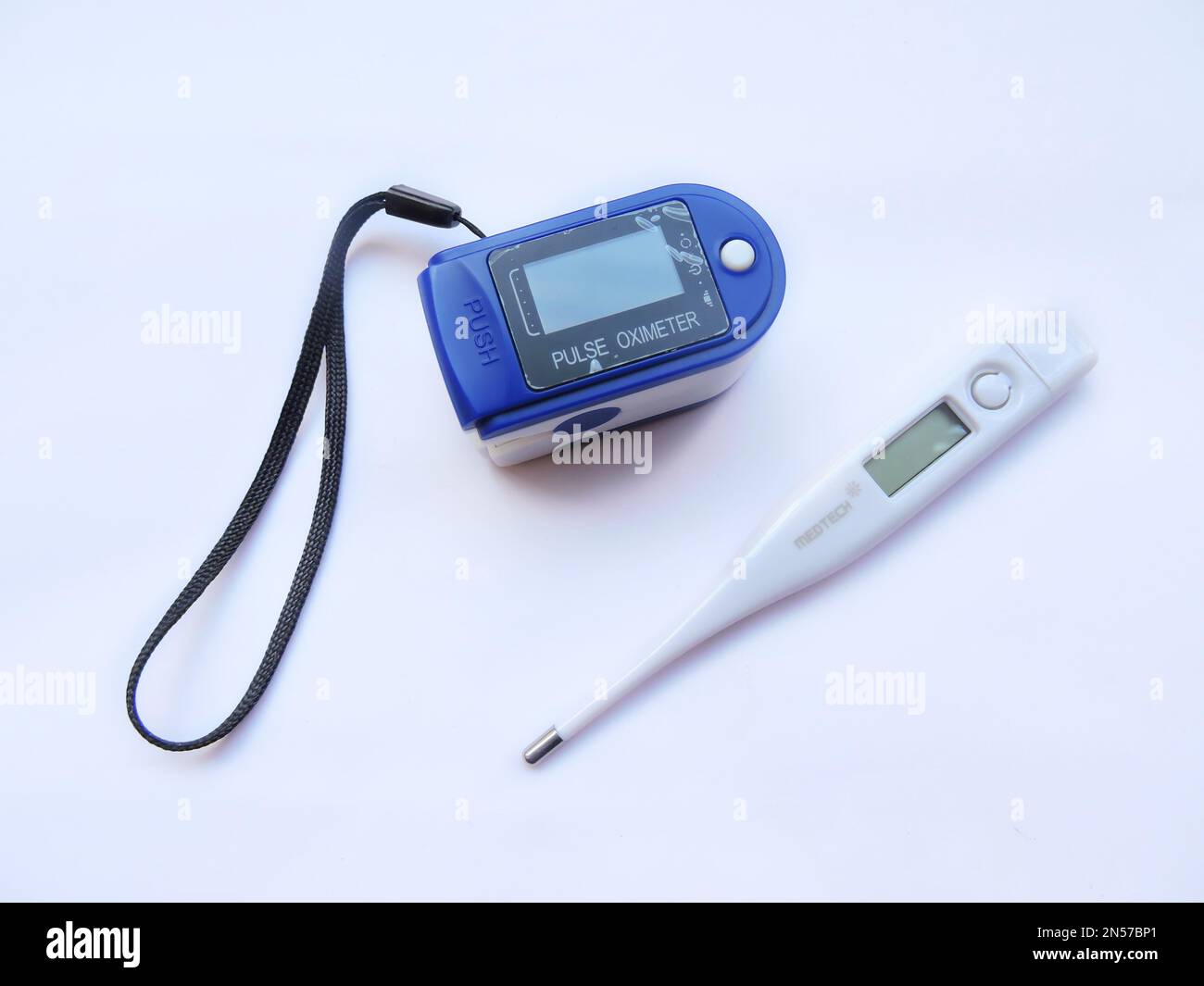 Oximeter is an instrument for measuring the proportion of oxygenated ...