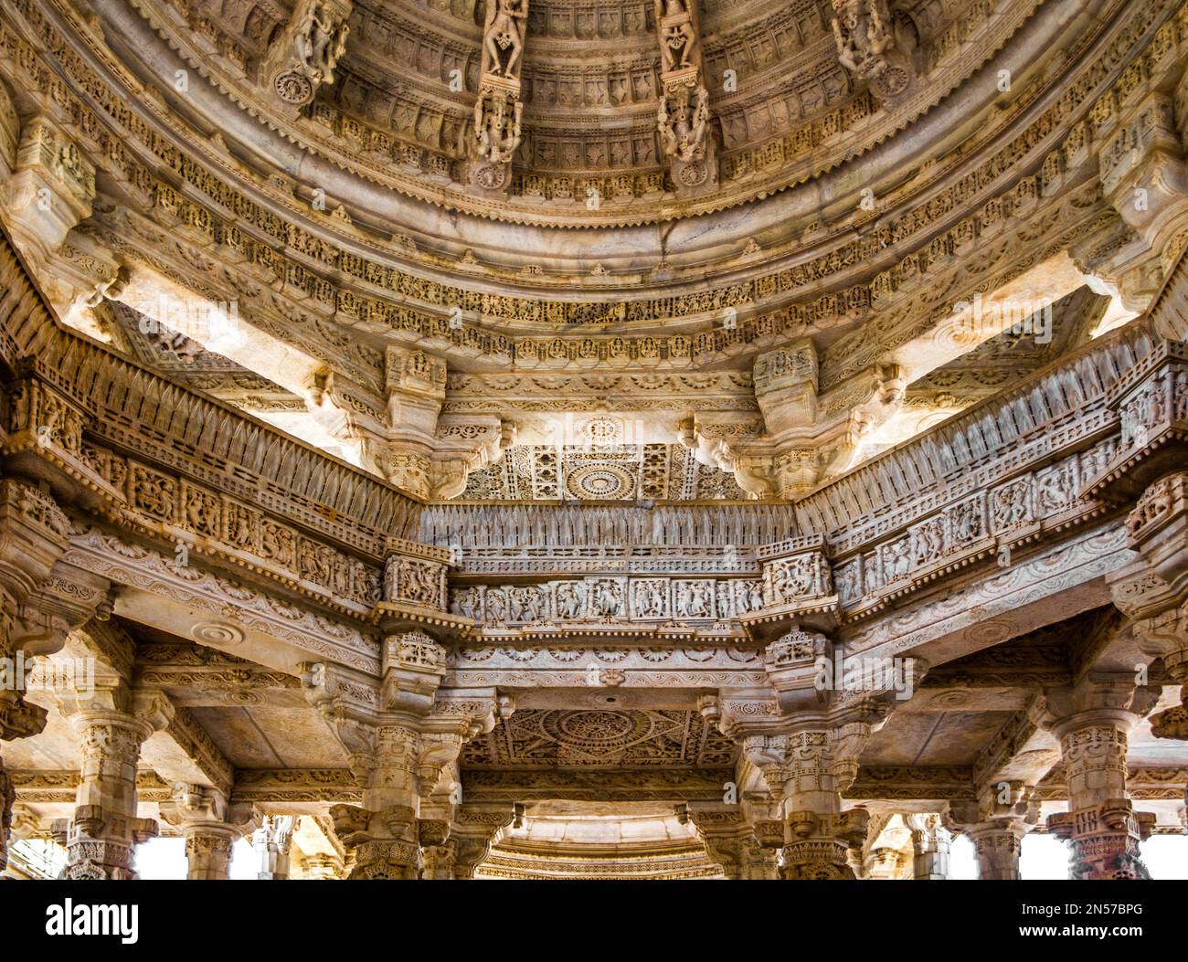 Finest marble relief in the Ranakpur temple complex, most important ...
