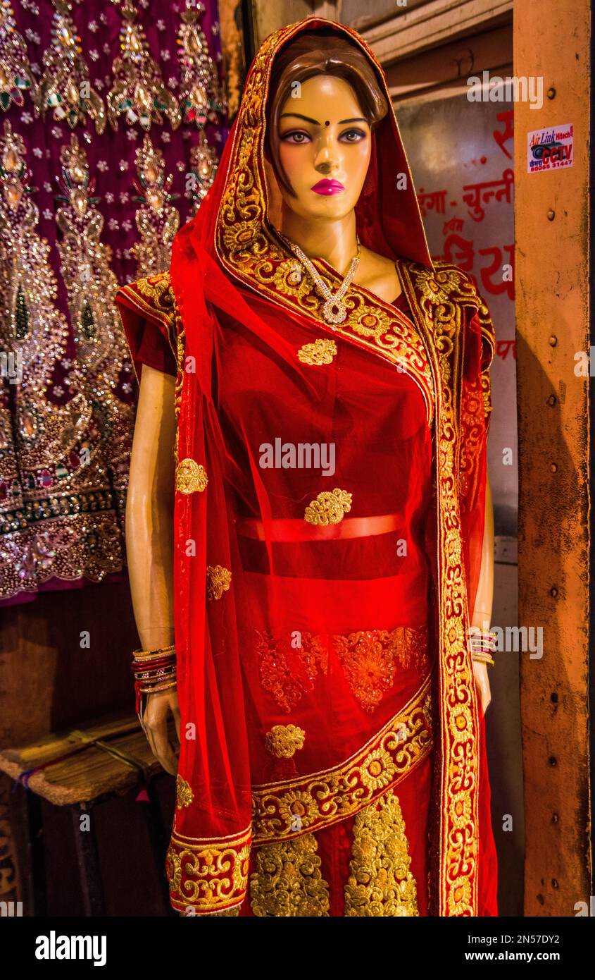 Indian dummy hi-res stock photography and images - Alamy