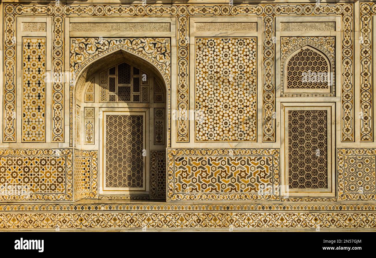 Finest marble inlays and filigree lattice windows, Mausoleum Itmad-ud ...