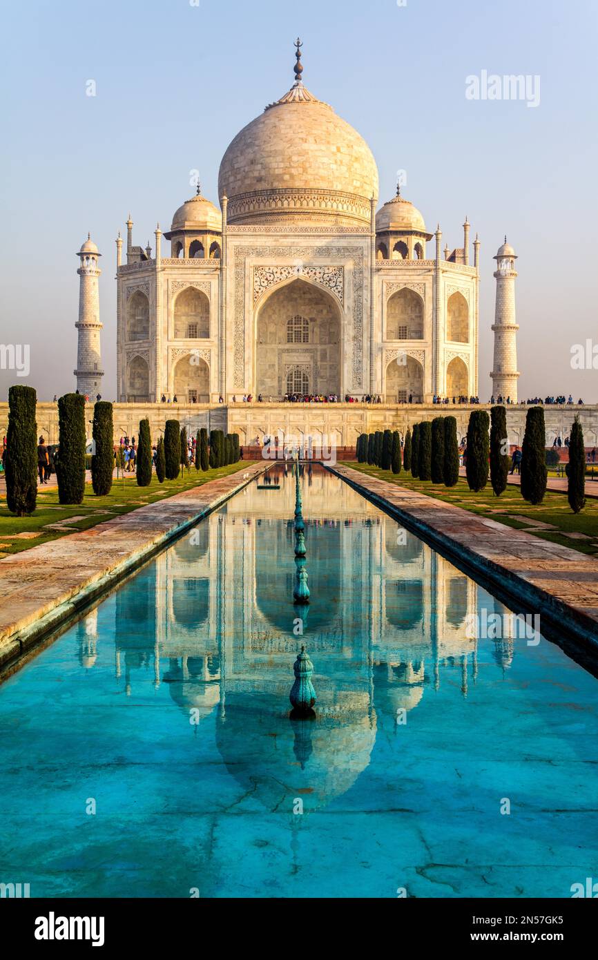 Taj Mahal after sunrise, famous building of the Mughal period Agra ...
