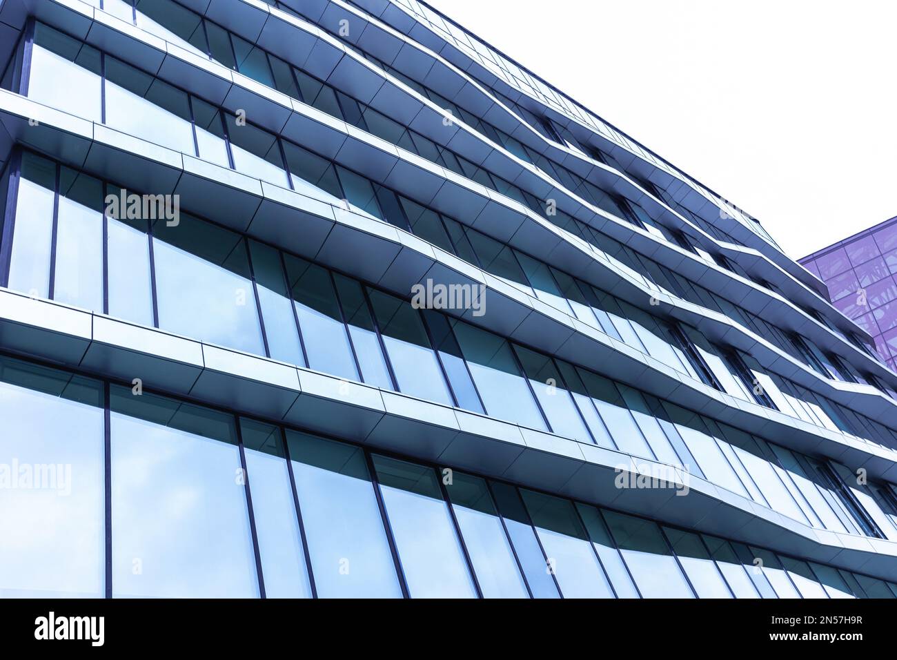 modern building made of glass and concrete Stock Photo - Alamy