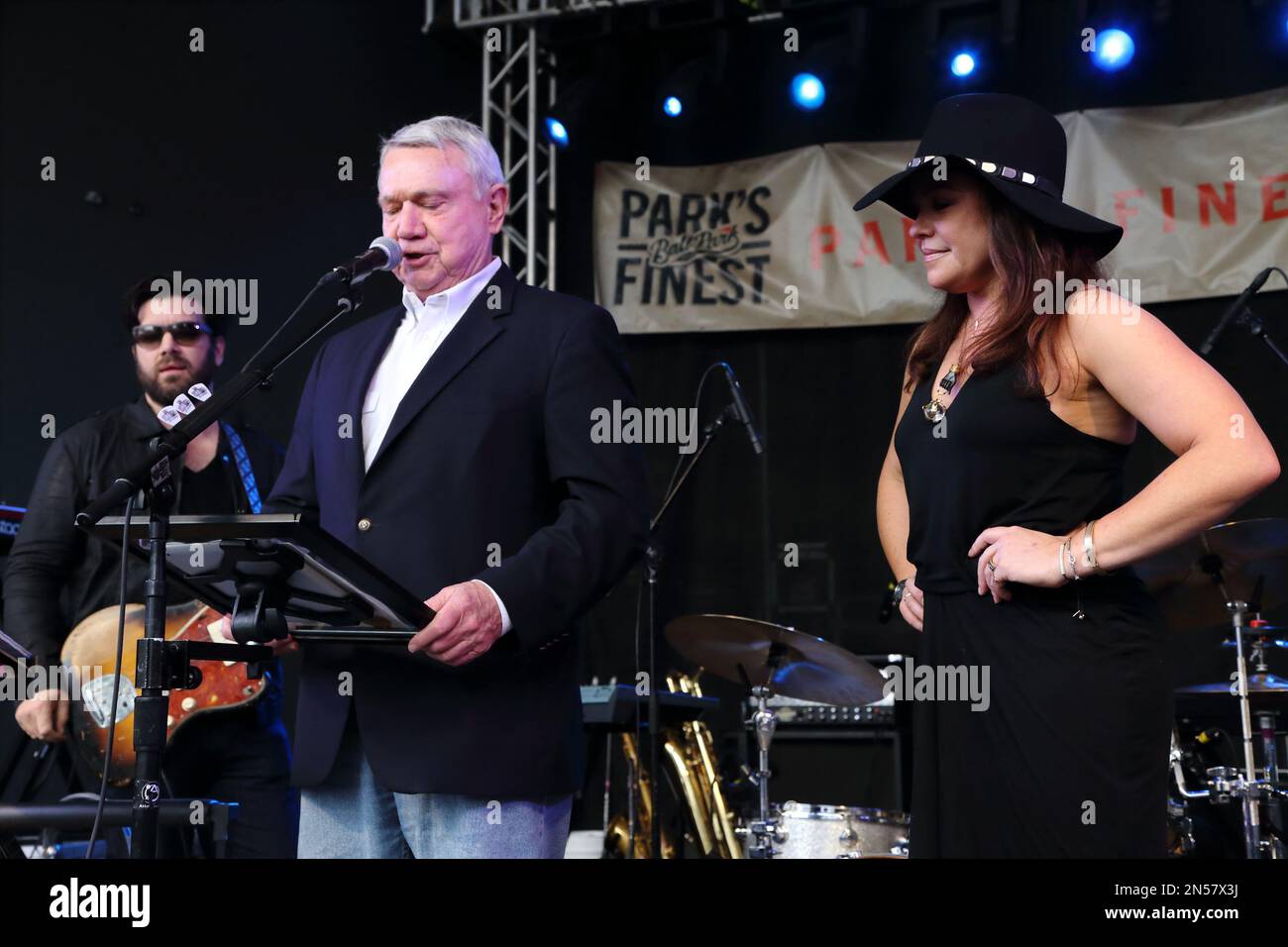 Rachael Ray was named an Honorary Citizen of Austin by Austin Mayor Lee ...
