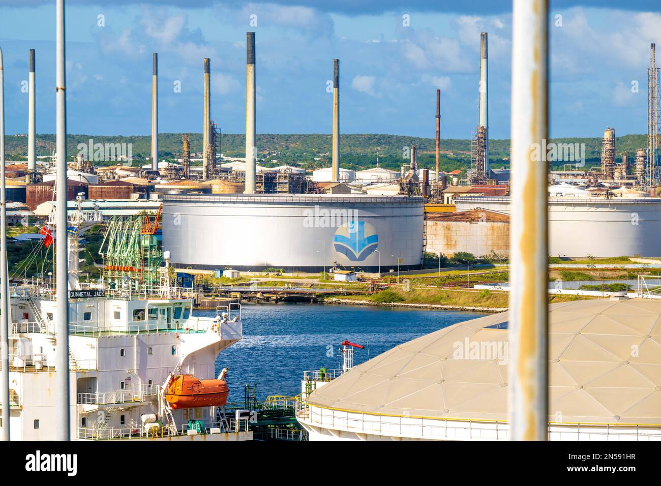 Isla refinery in Willemstad in Curacao. (Photo by DPPA/Sipa USA Stock ...