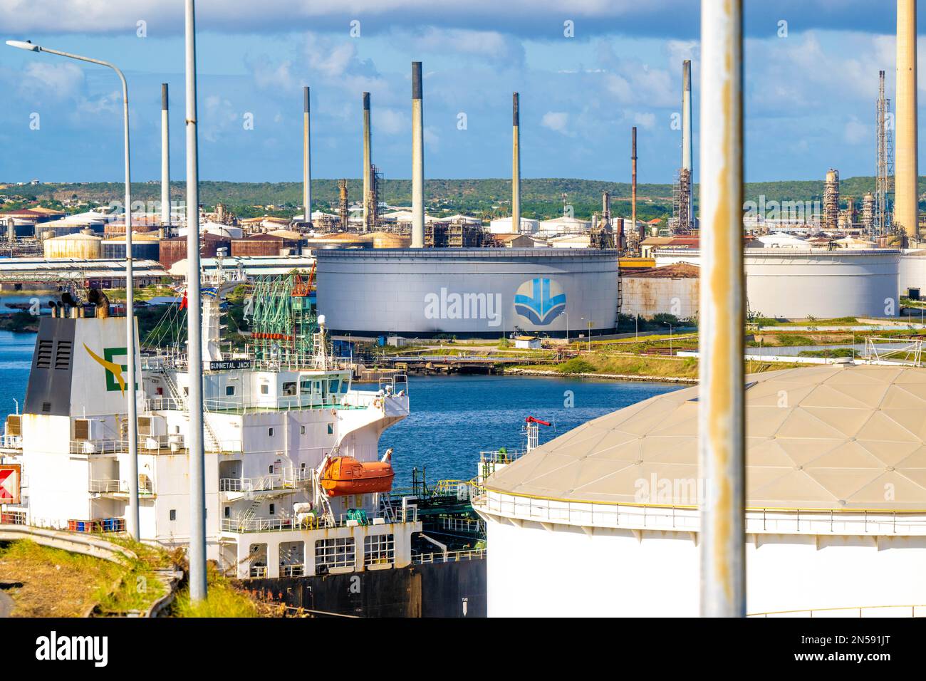 Isla refinery in Willemstad in Curacao. (Photo by DPPA/Sipa USA Stock ...