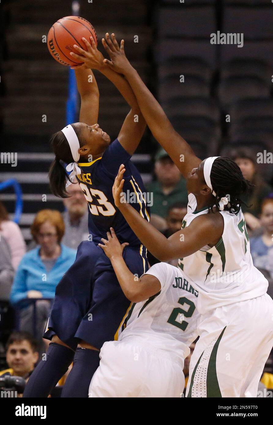West Virginia guard Bria Holmes (23) shoots over Baylor guard Niya ...
