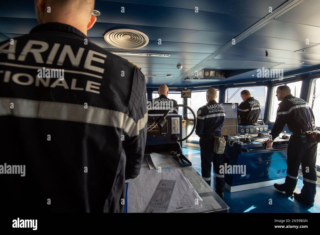 The command post of the amphibious helicopter carrier (PHA) Dixmude ...