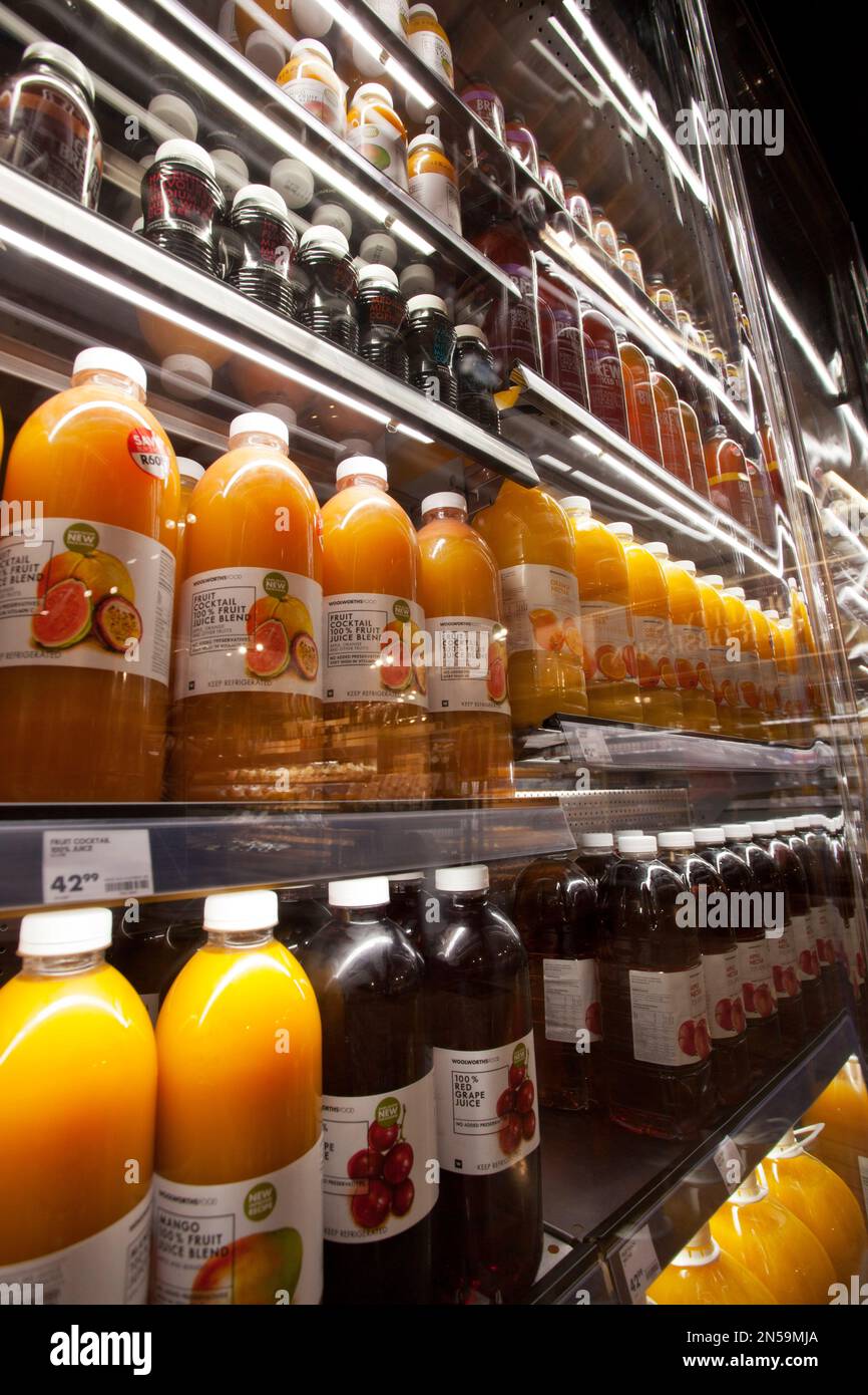 Woolworths groceries at the Woolies foodmarket, Table Bay Mall Stock ...