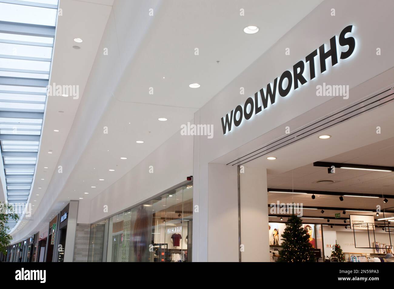 Woolworths, Table Bay Mall, Cape Town Stock Photo - Alamy