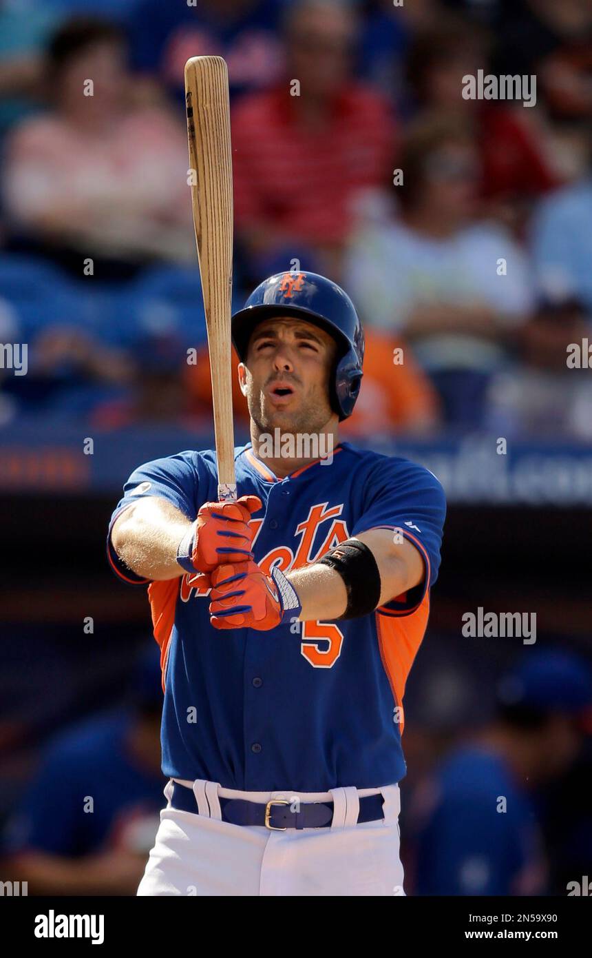 New York Mets' David Wright prepares to bat during the sixth inning of ...