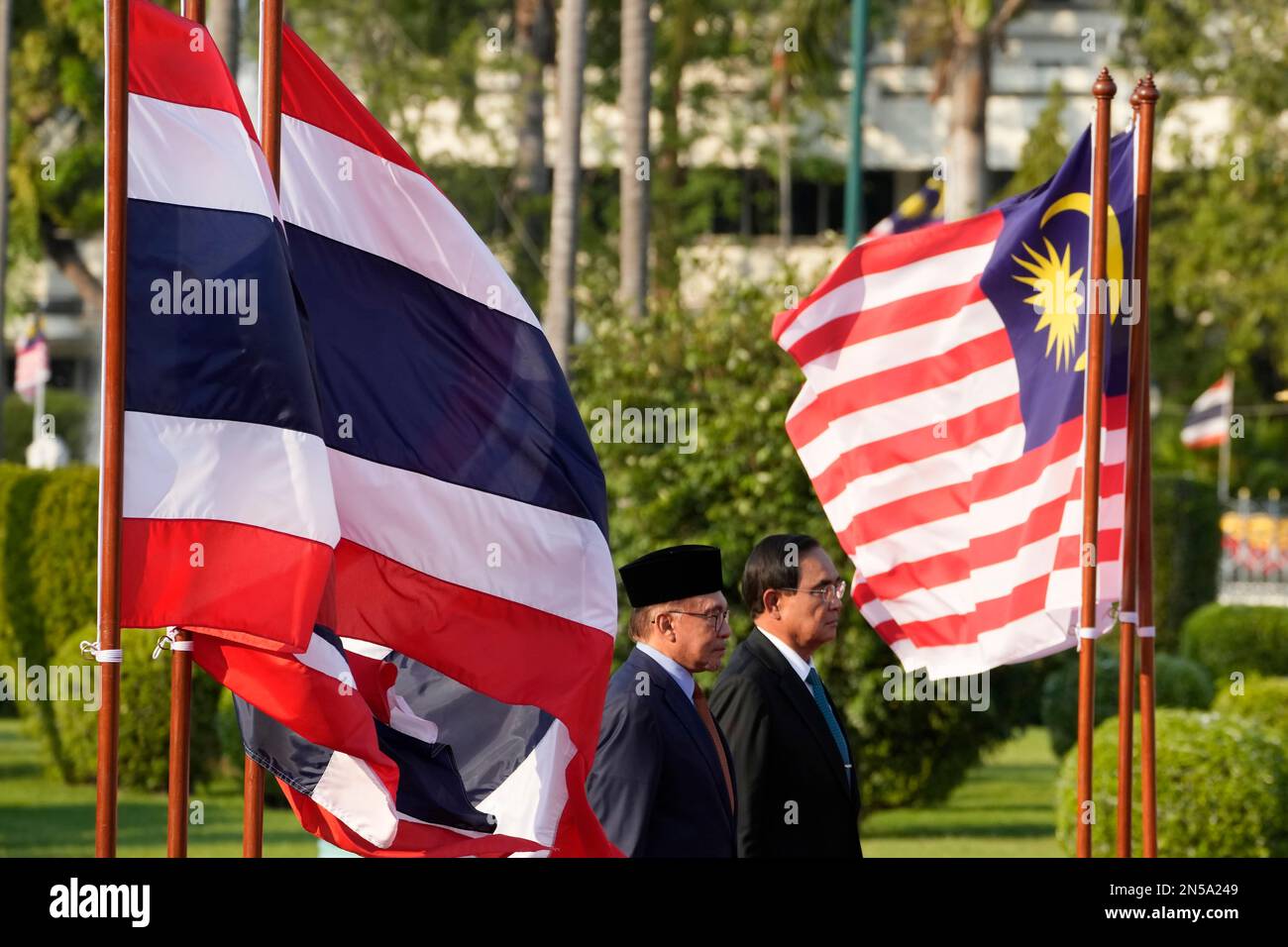 Malaysia's Prime Minister Anwar Ibrahim, left, and Thailand's Prime ...