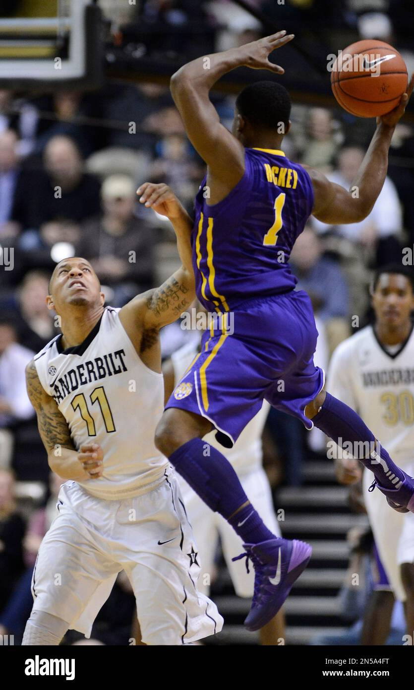 Vanderbilt guard Kyle Fuller (11) tries to steal the ball away from LSU ...