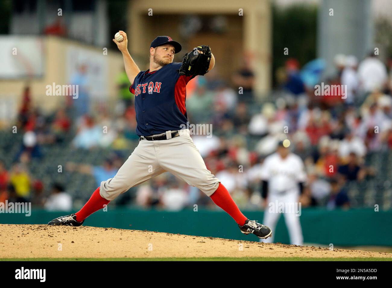 Boston Red Sox relief pitcher Alex Wilson throws during the sixth ...