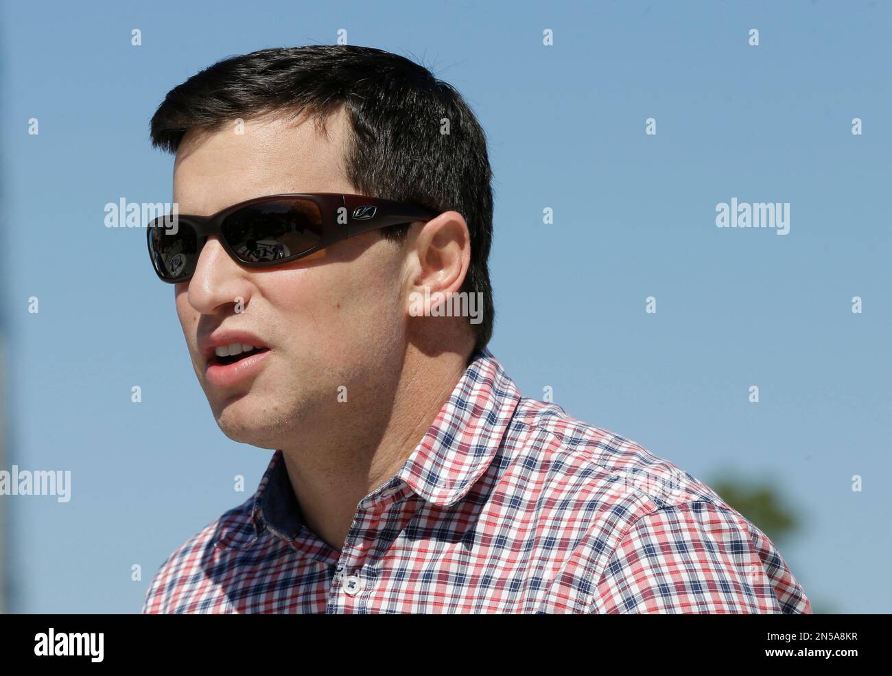 Tampa Bay Rays general manager Andrew Friedman, right, takes questions ...