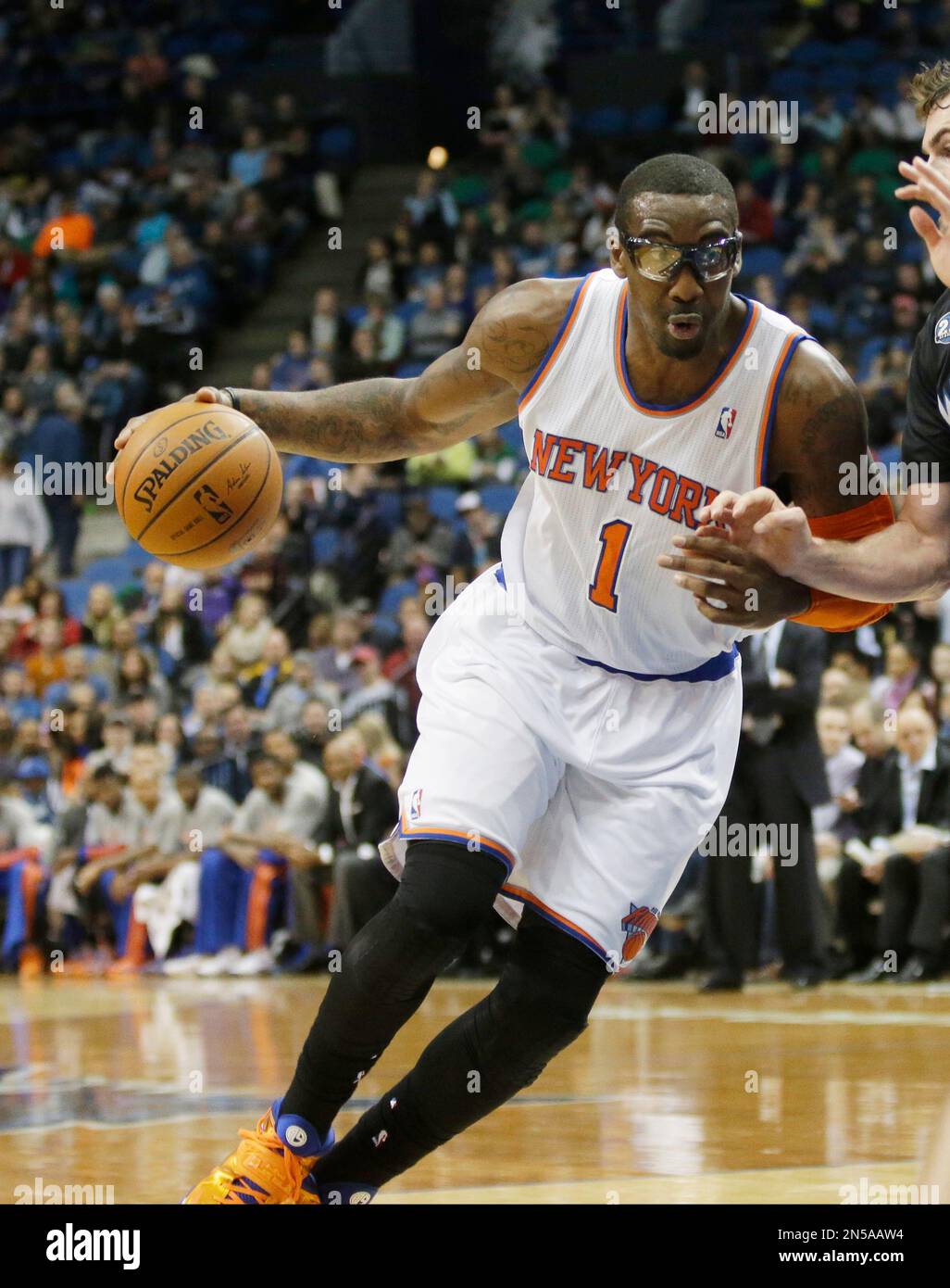 New York Knicks' Amar'e Stoudemire drives in the second half of an NBA ...