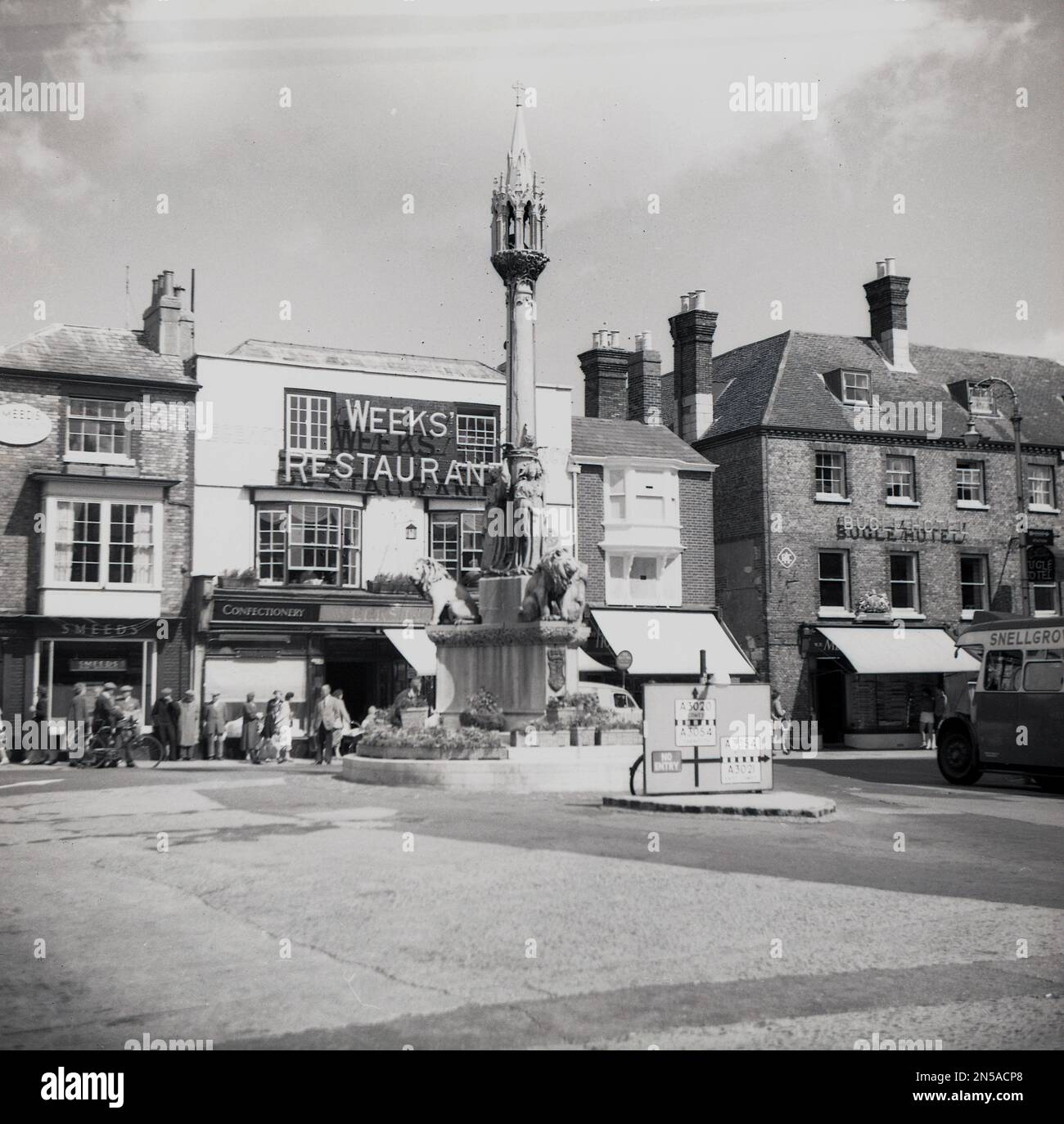 1963, historical, HIgh Street, Newport, Isle of Wight, England, UK ...
