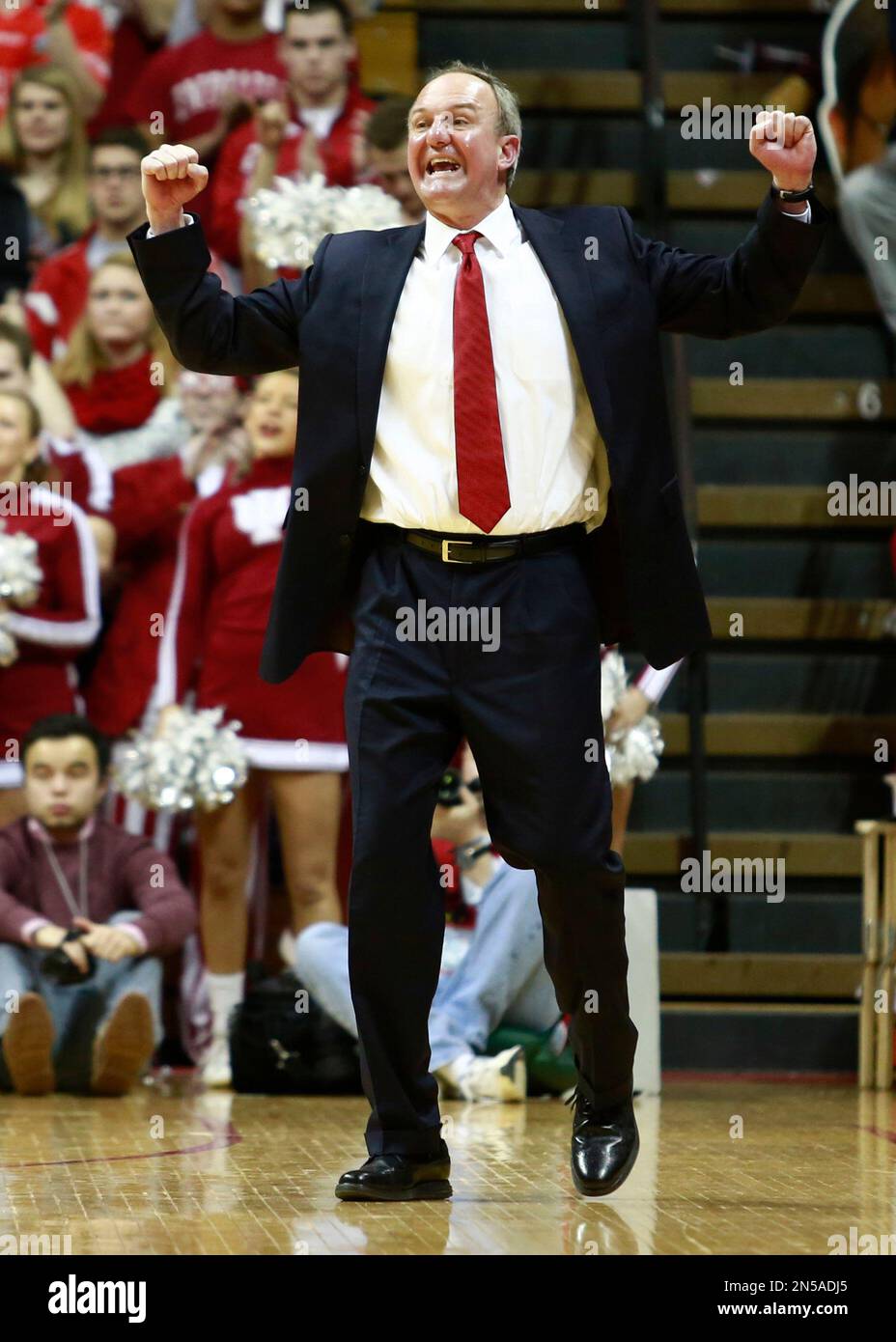 Ohio State head coach Thad Matta yells to his players against Indiana ...