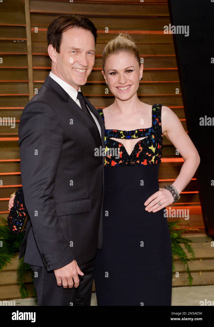 Stephen Moyer and wife Anna Paquin attend the 2014 Vanity Fair Oscar ...