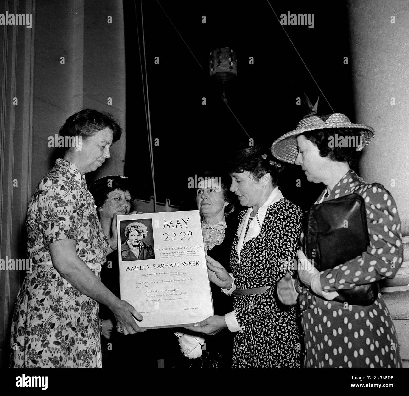 The memory of flier Amelia Earhart who lost her life on a Pacific ...