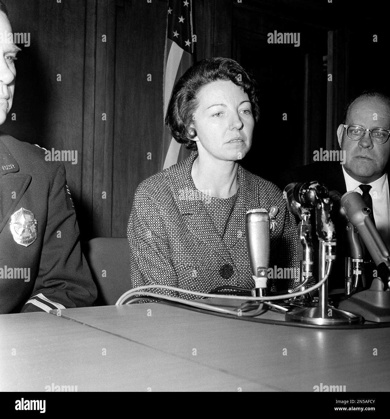 Mrs. J. D. Tippit, widow of policeman slain while trying to arrest a ...