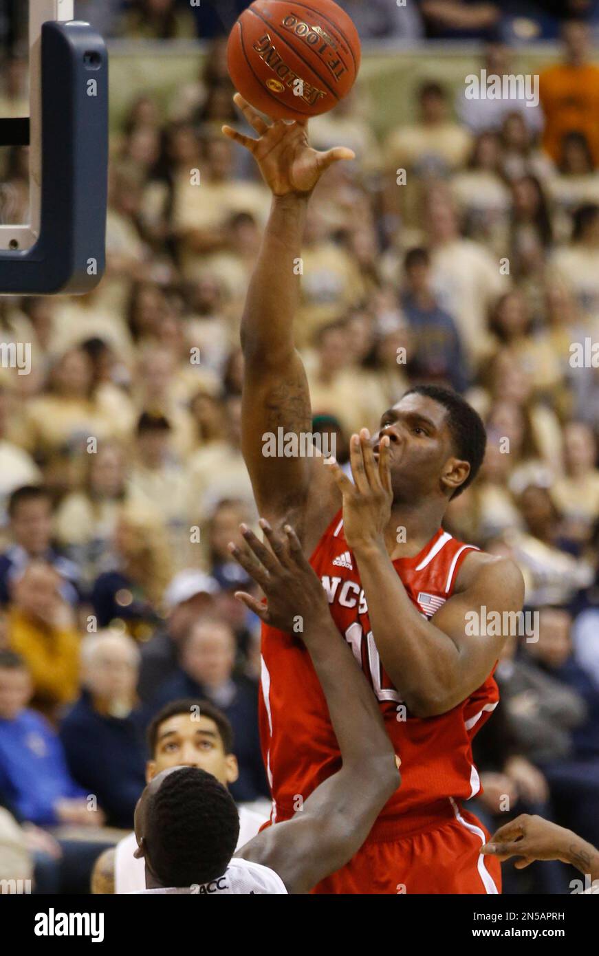 North Carolina State's Lennard Freeman (10) plays in the NCAA college ...