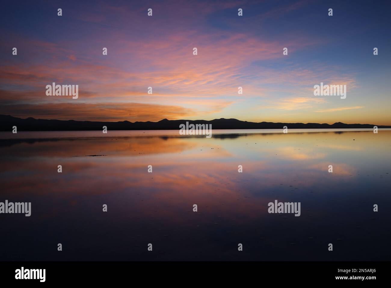 Dawn salt hi-res stock photography and images - Alamy
