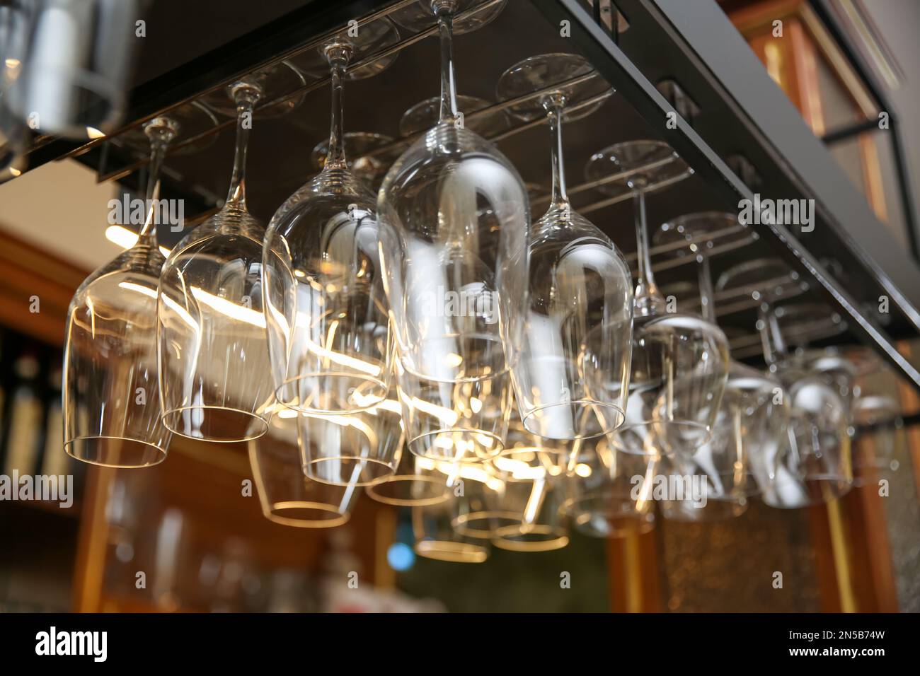 Metal rack hi-res stock photography and images - Alamy