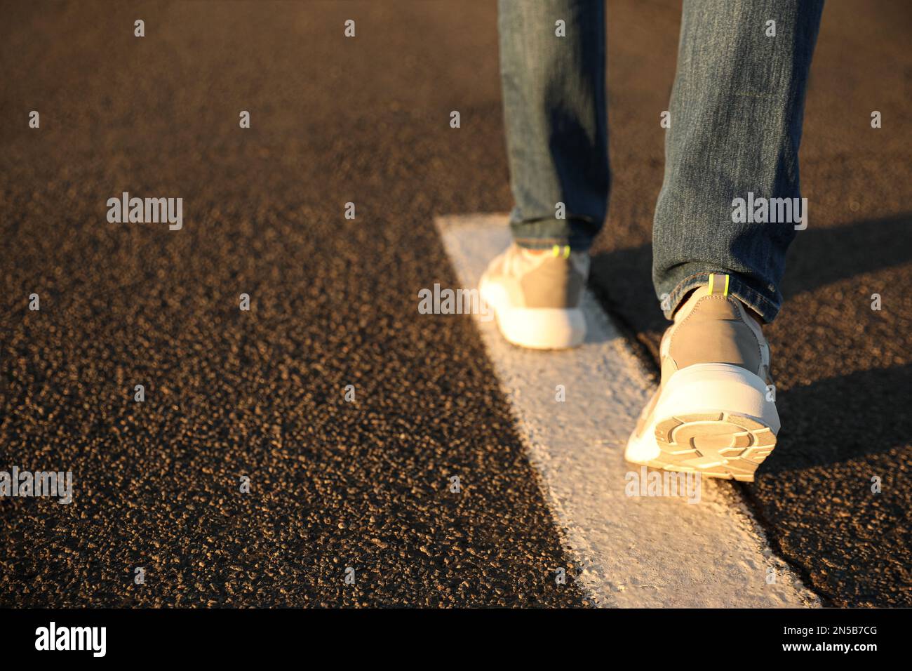 Man walk straight line hi-res stock photography and images - Alamy