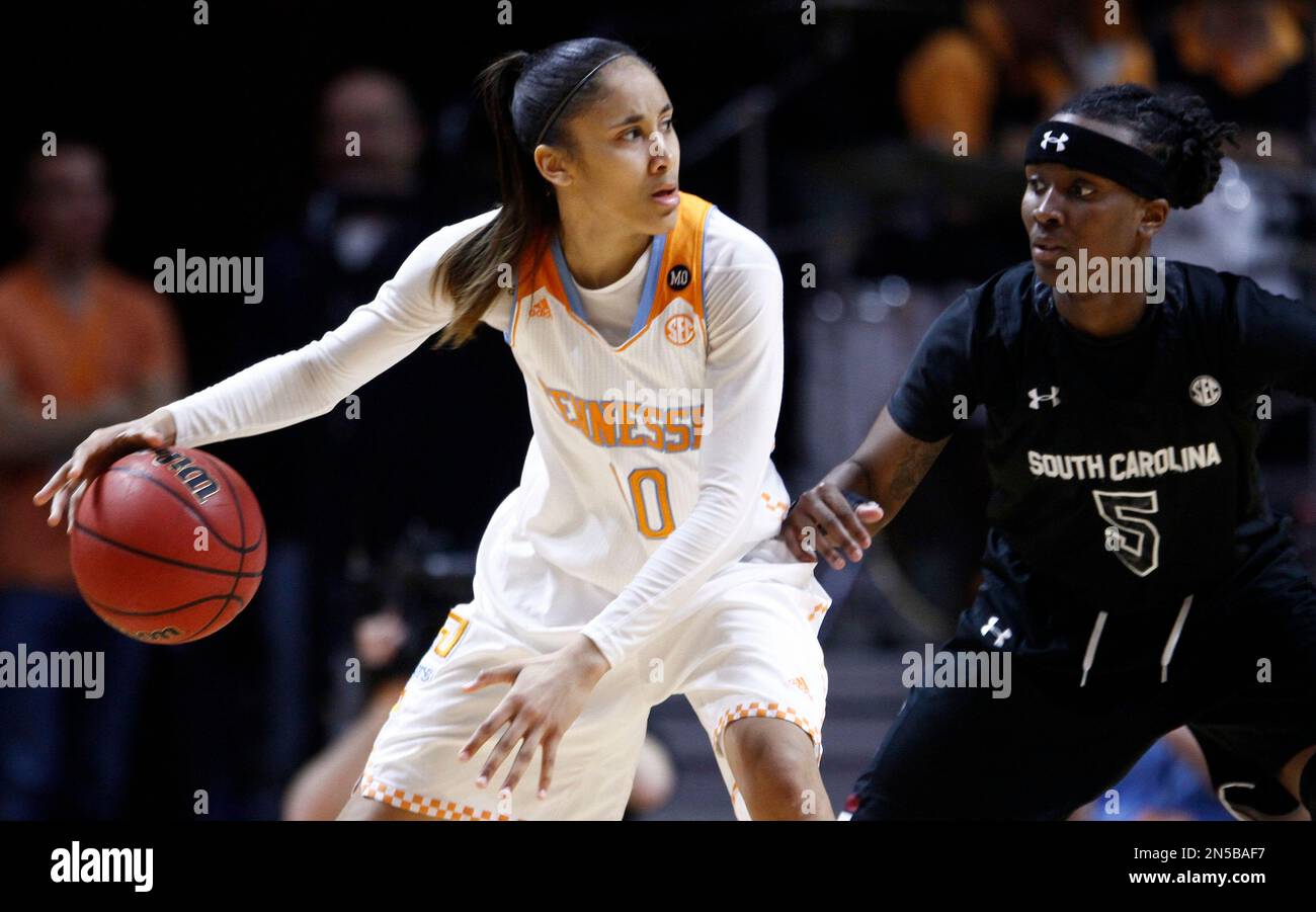 Tennessee guard Meighan Simmons (10) works against South Carolina guard ...
