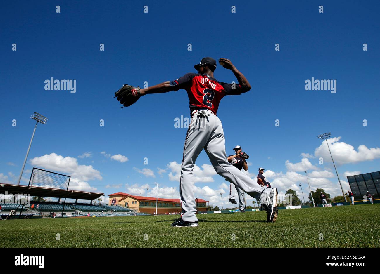 Atlanta Braves center fielder B.J. Upton (2) warms up before a spring ...