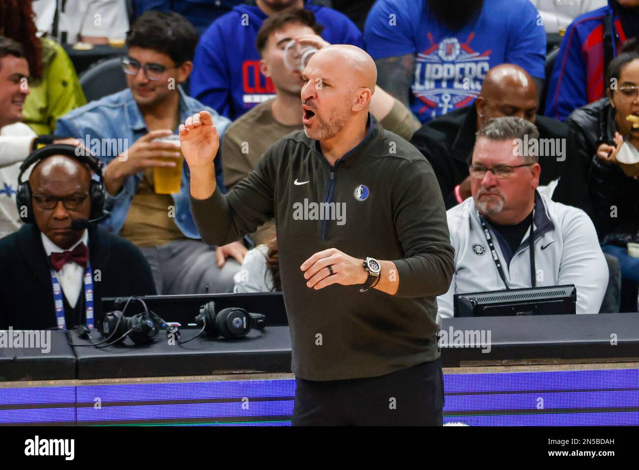 Dallas Mavericks head coach Jasn Kidd reacts during the NBA basketball ...