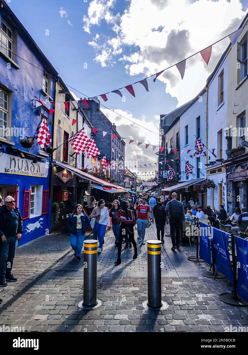 Downtown Galway Ireland Galway / Gaillimh (Ireland) High Street