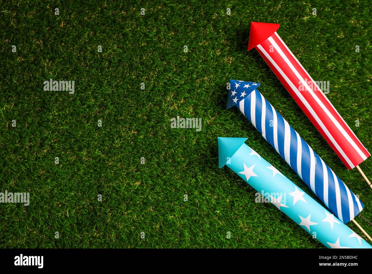 Green rocket firecracker hi-res stock photography and images - Alamy