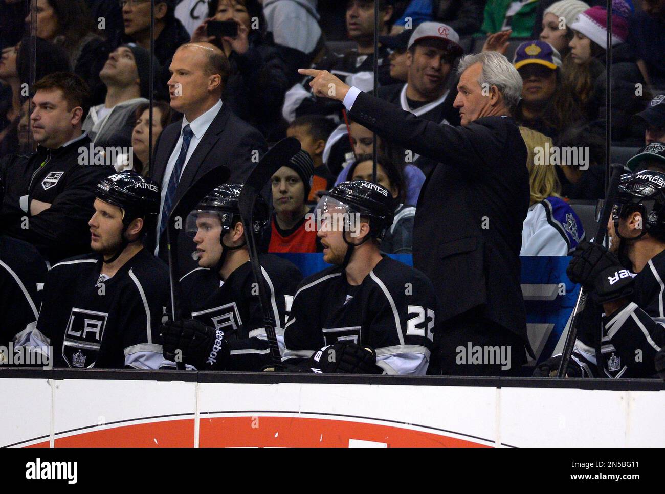 Los Angeles Kings head coach Darryl Sutter, right, gestures during the ...