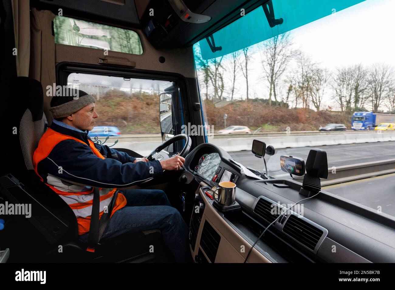 Transport lorry cab interior hi-res stock photography and images - Alamy